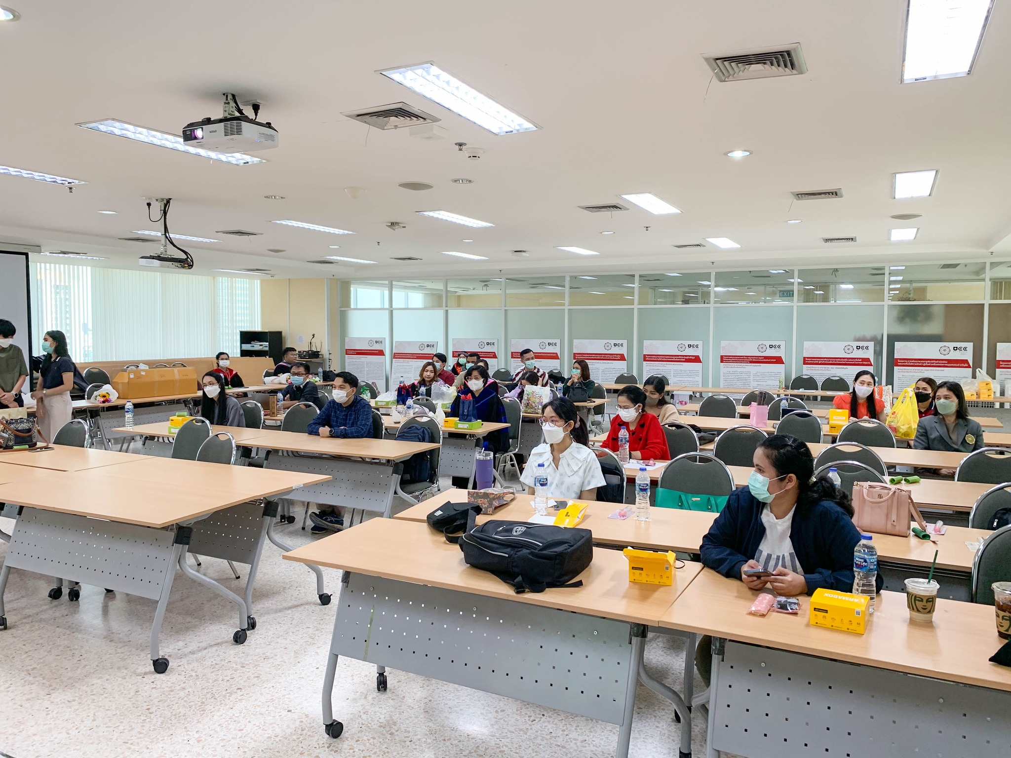 โครงการ สัมมนาแลกเปลี่ยนประสบการณ์ทางวิชาการ วิชาชีพ และสานสัมพันธ์